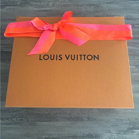 Louis Vuitton | Accessories | Xtra Large Louis Vuitton Box With Bright ...
